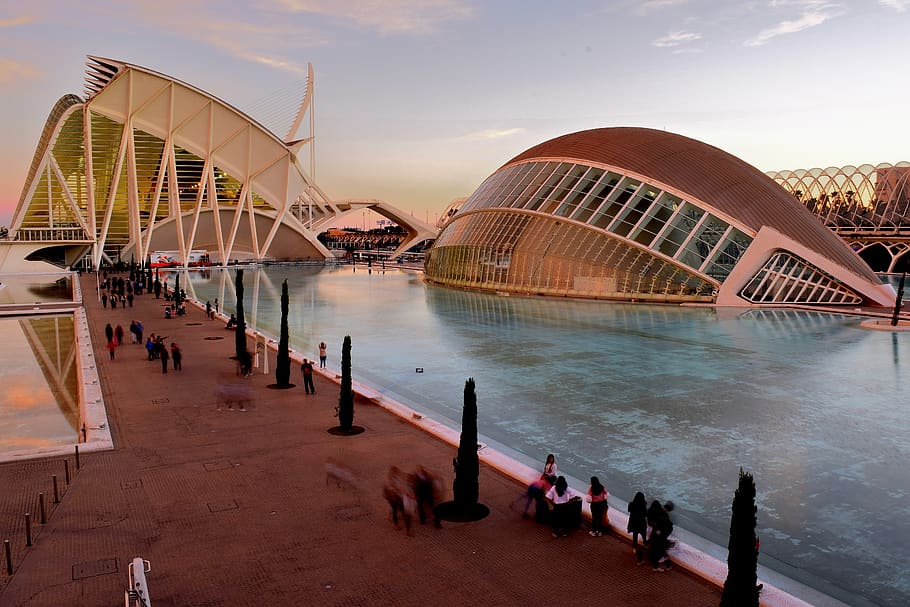 BREAKING NEWS: SPRING GETAWAY TO THE VALENCIA SUN NOW IS POSSIBLE - ALL ...